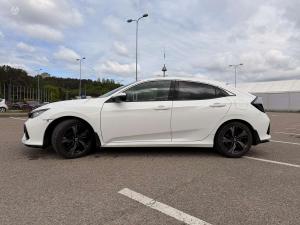 White Honda Civic 2018 in Vilnius, with an engine capacity of 0.99 L and mileage of 82 thousand km for 10990 €, photo 5 on AUTOMOTO.COM.LV
