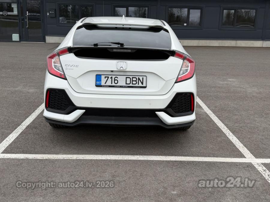 Balts Honda Civic 2019 Tartu, ar dzinēja tilpumu 1.60 L un nobraukumu 162 tūkst. km par 13900 €, foto 4 vietnē AUTOMOTO.COM.LV