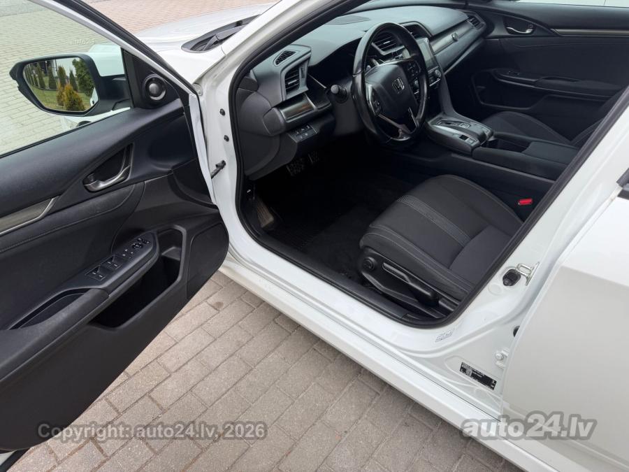 Balts Honda Civic 2019 Tartu, ar dzinēja tilpumu 1.60 L un nobraukumu 162 tūkst. km par 13900 €, foto 9 vietnē AUTOMOTO.COM.LV