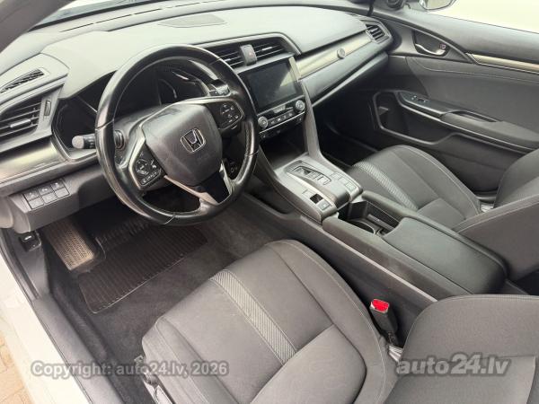 Balts Honda Civic 2019 Tartu, ar dzinēja tilpumu 1.60 L un nobraukumu 162 tūkst. km par 13900 €, foto 10 vietnē AUTOMOTO.COM.LV