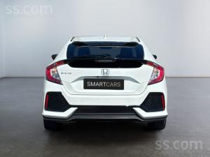 Balts Honda Civic 2019 Rīga, ar dzinēja tilpumu 1.50 L un nobraukumu 75 tūkst. km par 17230 €, foto 5 vietnē AUTOMOTO.COM.LV
