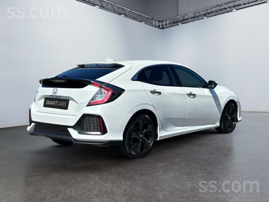 Balts Honda Civic 2019 Rīga, ar dzinēja tilpumu 1.50 L un nobraukumu 75 tūkst. km par 17230 €, foto 6 vietnē AUTOMOTO.COM.LV