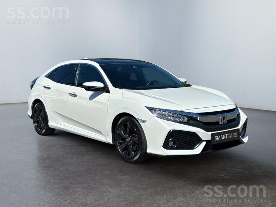 Balts Honda Civic 2019 Rīga, ar dzinēja tilpumu 1.50 L un nobraukumu 75 tūkst. km par 17230 €, foto 8 vietnē AUTOMOTO.COM.LV