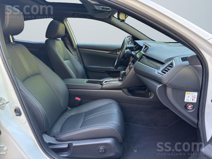 Balts Honda Civic 2019 Rīga, ar dzinēja tilpumu 1.50 L un nobraukumu 75 tūkst. km par 17230 €, foto 15 vietnē AUTOMOTO.COM.LV