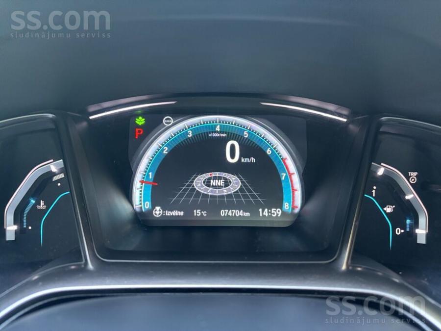 Balts Honda Civic 2019 Rīga, ar dzinēja tilpumu 1.50 L un nobraukumu 75 tūkst. km par 17230 €, foto 24 vietnē AUTOMOTO.COM.LV