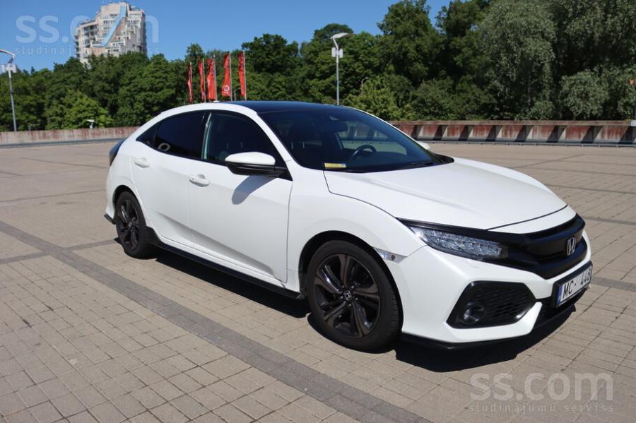 Balts Honda Civic 2019 Rīga, ar dzinēja tilpumu 1.50 L un nobraukumu 168 tūkst. km par 11900 €, foto 1 vietnē AUTOMOTO.COM.LV