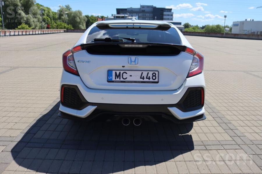 Balts Honda Civic 2019 Rīga, ar dzinēja tilpumu 1.50 L un nobraukumu 168 tūkst. km par 11900 €, foto 7 vietnē AUTOMOTO.COM.LV