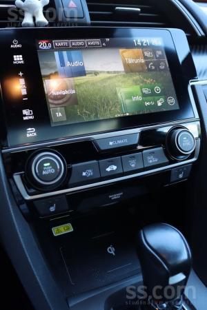 Balts Honda Civic 2019 Rīga, ar dzinēja tilpumu 1.50 L un nobraukumu 168 tūkst. km par 11900 €, foto 13 vietnē AUTOMOTO.COM.LV