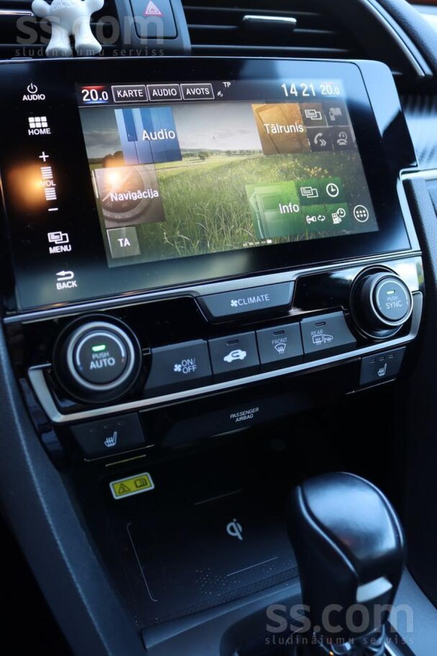 Balts Honda Civic 2019 Rīga, ar dzinēja tilpumu 1.50 L un nobraukumu 168 tūkst. km par 11900 €, foto 13 vietnē AUTOMOTO.COM.LV