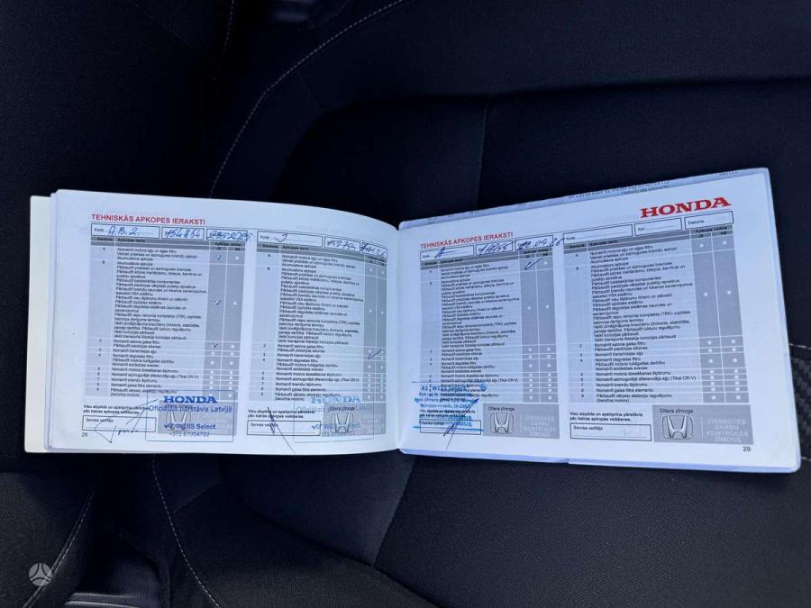 Белый Хонда Цивик 2019 в Вильнюс, объемом двигателя 1.50 л и пробегом 169 тыс. км за 14500 €, фото 38 на AUTOMOTO.COM.LV