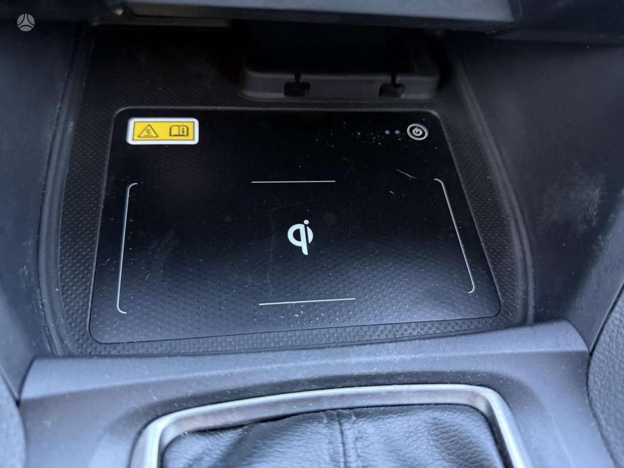 Balts Honda Civic 2019 Tauragė, ar dzinēja tilpumu 1.50 L un nobraukumu 244 tūkst. km par 10500 €, foto 26 vietnē AUTOMOTO.COM.LV