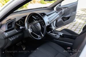 Balts Honda Civic 2020 Tallina, ar dzinēja tilpumu 1.50 L un nobraukumu 107 tūkst. km par 18990 €, foto 8 vietnē AUTOMOTO.COM.LV