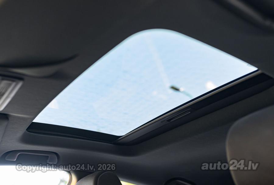 Balts Honda Civic 2020 Tallina, ar dzinēja tilpumu 1.50 L un nobraukumu 107 tūkst. km par 18990 €, foto 14 vietnē AUTOMOTO.COM.LV