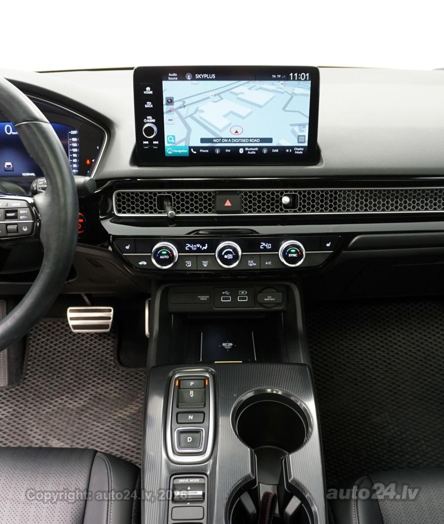 Balts Honda Civic 2026 Tallina, ar dzinēja tilpumu 2.00 L un nobraukumu 7 tūkst. km par 38400 €, foto 8 vietnē AUTOMOTO.COM.LV