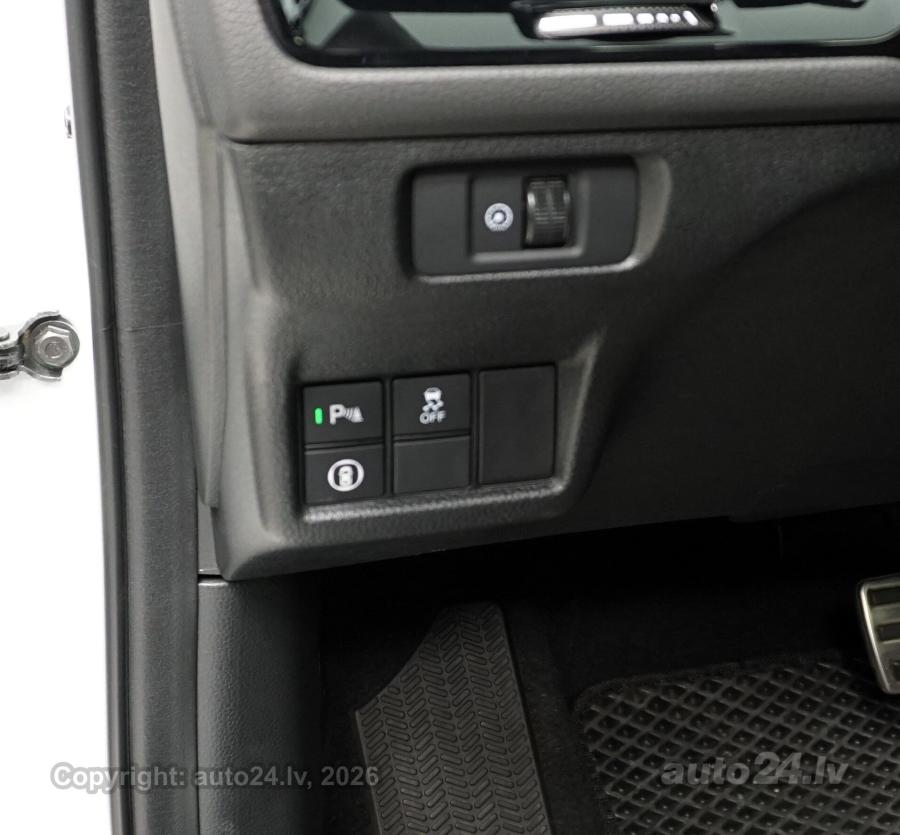 Balts Honda Civic 2026 Tallina, ar dzinēja tilpumu 2.00 L un nobraukumu 7 tūkst. km par 38400 €, foto 10 vietnē AUTOMOTO.COM.LV