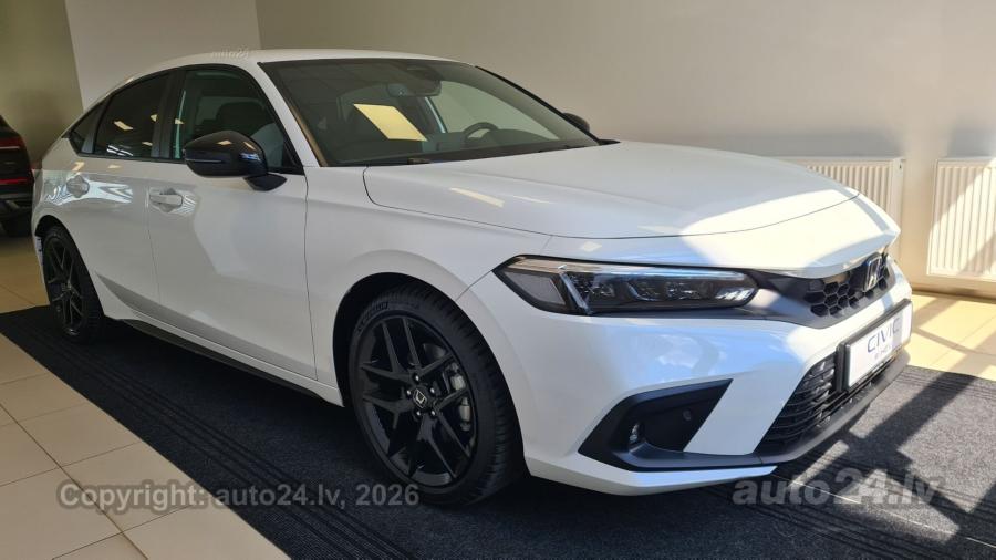 White Honda Civic 2026 in Tartu, with an engine capacity of 2.00 L and mileage of 21 thousand km for 34738 €, photo 3 on AUTOMOTO.COM.LV