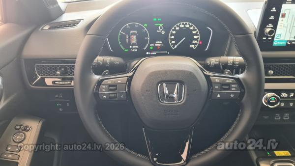 White Honda Civic 2026 in Tartu, with an engine capacity of 2.00 L and mileage of 21 thousand km for 34738 €, photo 10 on AUTOMOTO.COM.LV