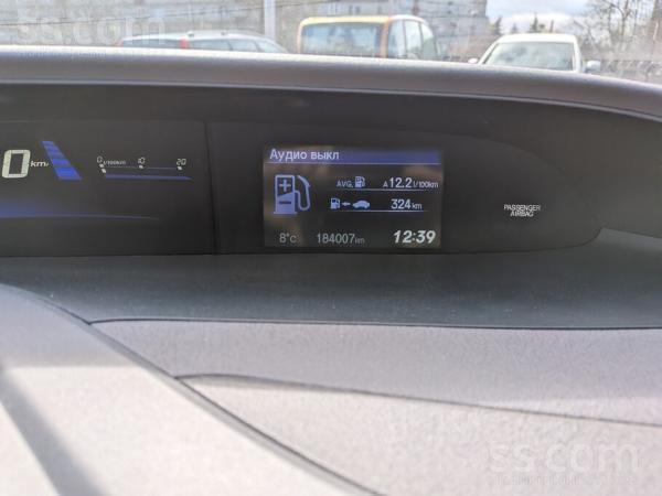 Белый Хонда Цивик 2014 в Рига, объемом двигателя 1.80 л и пробегом 184 тыс. км за 6950 €, фото 9 на AUTOMOTO.COM.LV