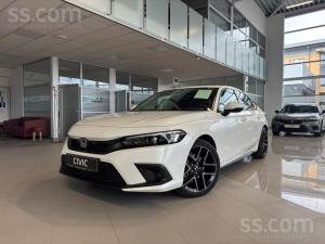 Balts Honda Civic 2024 Rīga, ar dzinēja tilpumu 2.00 L un nobraukumu 2 tūkst. km par 34790 €, foto 3 vietnē AUTOMOTO.COM.LV