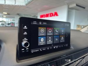 Balts Honda Civic 2024 Rīga, ar dzinēja tilpumu 2.00 L un nobraukumu 2 tūkst. km par 34790 €, foto 19 vietnē AUTOMOTO.COM.LV