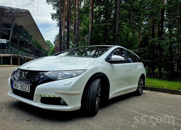 Balts Honda Civic 2014 Jūrmala, ar dzinēja tilpumu 1.80 L un nobraukumu 260 tūkst. km par 8050 €, foto 2 vietnē AUTOMOTO.COM.LV