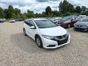 Balts Honda Civic 2014 Viļņa, ar dzinēja tilpumu 1.60 L un nobraukumu 480 tūkst. km par 2900 €, foto 4 vietnē AUTOMOTO.COM.LV