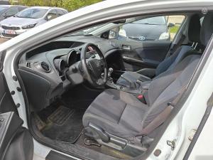 Balts Honda Civic 2014 Viļņa, ar dzinēja tilpumu 1.60 L un nobraukumu 480 tūkst. km par 2900 €, foto 8 vietnē AUTOMOTO.COM.LV