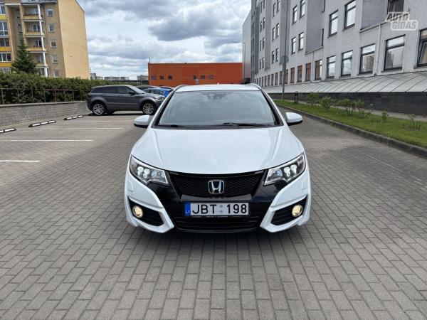 Balts Honda Civic 2016 Viļņa, ar dzinēja tilpumu 1.80 L un nobraukumu 87 tūkst. km par 9250 €, foto 2 vietnē AUTOMOTO.COM.LV