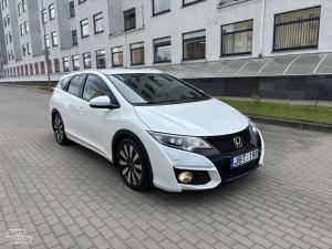 Белый Хонда Цивик 2016 в Вильнюс, объемом двигателя 1.80 л и пробегом 87 тыс. км за 9250 €, фото 4 на AUTOMOTO.COM.LV