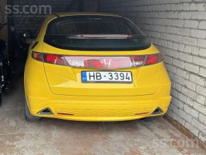 Dzeltens Honda Civic 2008 Rīga, ar dzinēja tilpumu 1.80 L un nobraukumu 220 tūkst. km par 1300 €, foto 5 vietnē AUTOMOTO.COM.LV