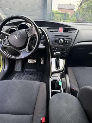 Dzeltens Honda Civic 2013 Kauņa, ar dzinēja tilpumu 1.80 L un nobraukumu 122 tūkst. km par 7200 €, foto 8 vietnē AUTOMOTO.COM.LV