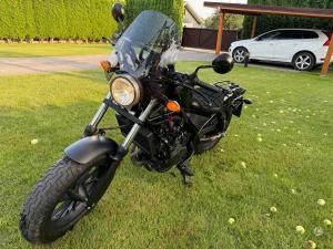 Black Honda CMX 2018 in Vilnius, with an engine capacity of 0.50 L and mileage of 4 thousand km for 4999 €, photo 4 on AUTOMOTO.COM.LV