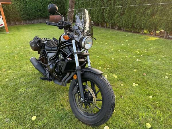 Black Honda CMX 2018 in Vilnius, with an engine capacity of 0.50 L and mileage of 4 thousand km for 4999 €, photo 4 on AUTOMOTO.COM.LV