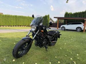 Black Honda CMX 2018 in Vilnius, with an engine capacity of 0.50 L and mileage of 4 thousand km for 4999 €, photo 8 on AUTOMOTO.COM.LV