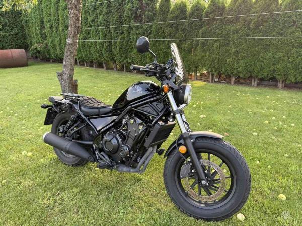 Black Honda CMX 2018 in Vilnius, with an engine capacity of 0.50 L and mileage of 4 thousand km for 4999 €, photo 8 on AUTOMOTO.COM.LV