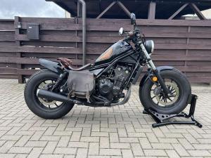 Black Honda CMX 2018 in Vilnius, with an engine capacity of 0.50 L and mileage of 23 thousand km for 3999 €, photo  on AUTOMOTO.COM.LV