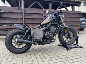 Black Honda CMX 2018 in Vilnius, with an engine capacity of 0.50 L and mileage of 23 thousand km for 3999 €, photo 5 on AUTOMOTO.COM.LV