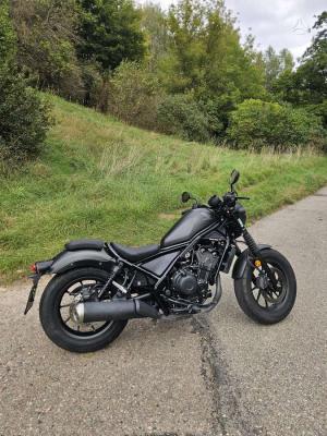 Black Honda CMX 2020 in Vilnius, with an engine capacity of 0.50 L and mileage of 19 thousand km for 4850 €, photo 4 on AUTOMOTO.COM.LV