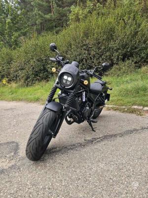 Black Honda CMX 2020 in Vilnius, with an engine capacity of 0.50 L and mileage of 19 thousand km for 4850 €, photo 10 on AUTOMOTO.COM.LV