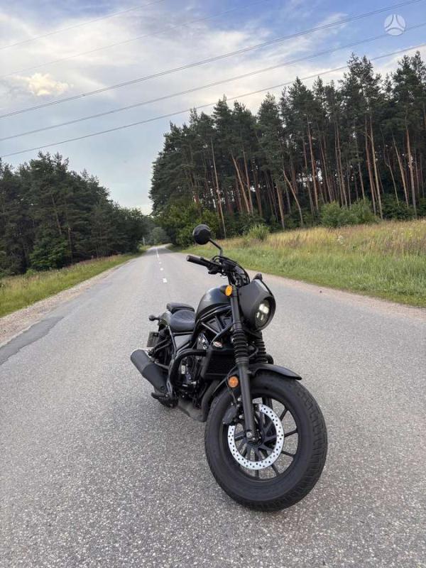 Black Honda CMX 2021 in Jonava, with an engine capacity of 0.50 L and mileage of 14 thousand km for 5699 €, photo 1 on AUTOMOTO.COM.LV