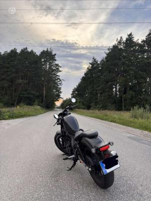 Black Honda CMX 2021 in Jonava, with an engine capacity of 0.50 L and mileage of 14 thousand km for 5699 €, photo 4 on AUTOMOTO.COM.LV