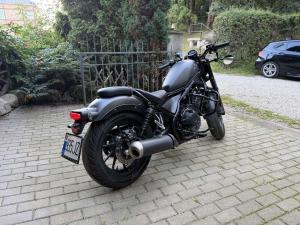 Black Honda CMX 2021 in Kaunas, with an engine capacity of 0.50 L and mileage of 13 thousand km for 5200 €, photo 4 on AUTOMOTO.COM.LV