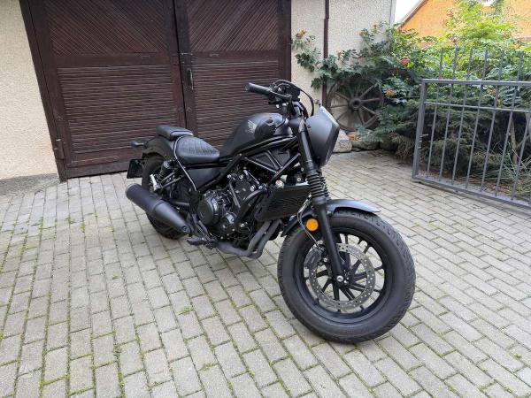 Black Honda CMX 2021 in Kaunas, with an engine capacity of 0.50 L and mileage of 13 thousand km for 5200 €, photo 5 on AUTOMOTO.COM.LV