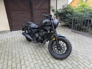 Black Honda CMX 2021 in Kaunas, with an engine capacity of 0.50 L and mileage of 13 thousand km for 5200 €, photo 5 on AUTOMOTO.COM.LV