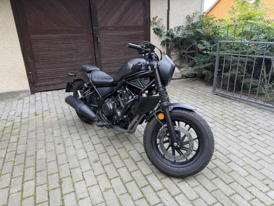Black Honda CMX 2021 in Kaunas, with an engine capacity of 0.50 L and mileage of 13 thousand km for 5200 €, photo 5 on AUTOMOTO.COM.LV