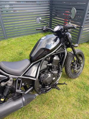 Black Honda CMX 2023 in Kaunas, with an engine capacity of 1.10 L and mileage of 23 thousand km for 5800 €, photo 3 on AUTOMOTO.COM.LV