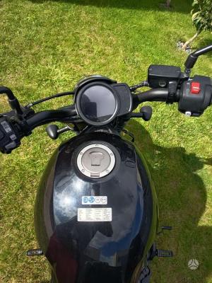 Black Honda CMX 2023 in Kaunas, with an engine capacity of 1.10 L and mileage of 23 thousand km for 5800 €, photo 8 on AUTOMOTO.COM.LV