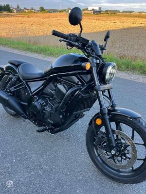 Black Honda CMX 2023 in Alytus, with an engine capacity of 1.10 L and mileage of 9 thousand km for 7450 €, photo  on AUTOMOTO.COM.LV