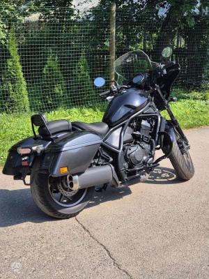 Black Honda CMX 2024 in Kaunas, with an engine capacity of 1.10 L and mileage of 14 thousand km for 8250 €, photo 4 on AUTOMOTO.COM.LV