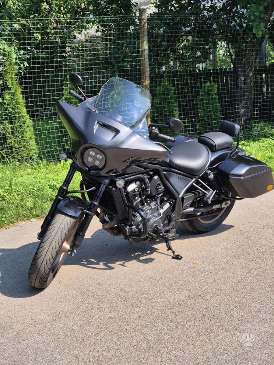 Black Honda CMX 2024 in Kaunas, with an engine capacity of 1.10 L and mileage of 14 thousand km for 8250 €, photo 10 on AUTOMOTO.COM.LV